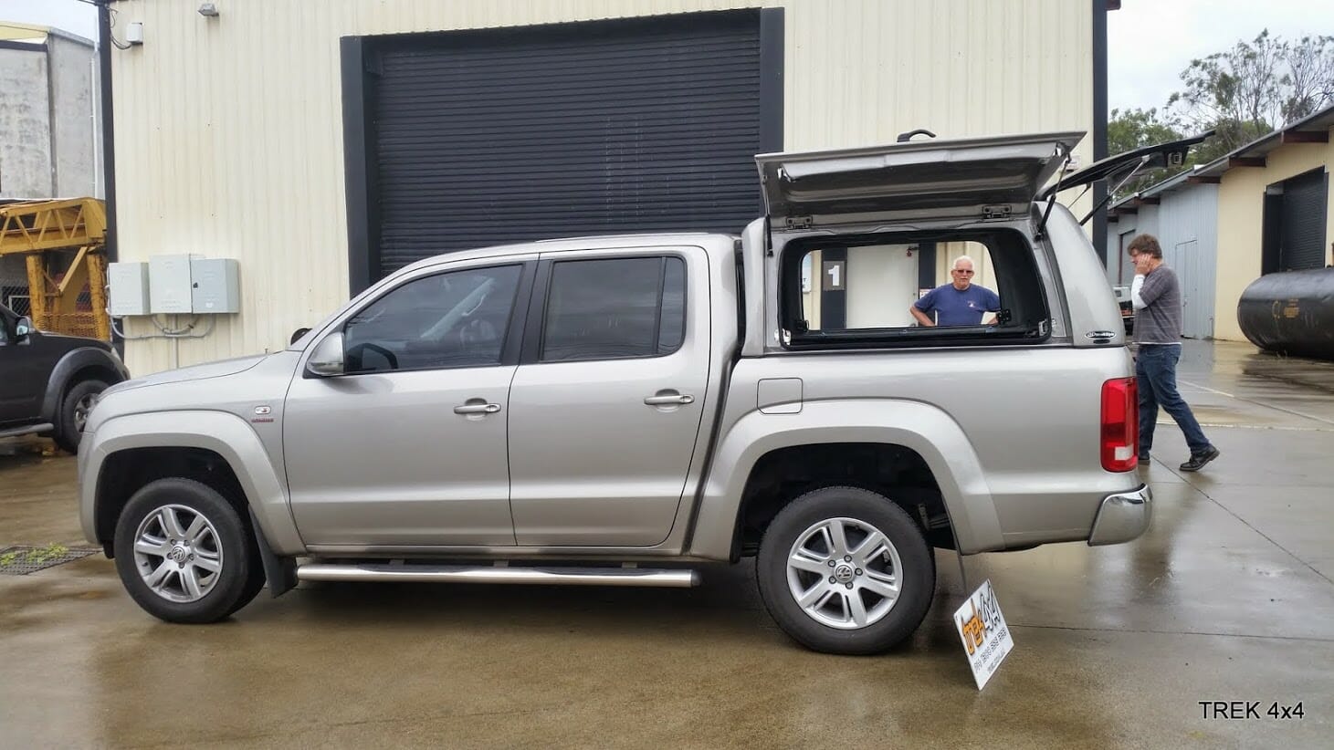 VW AMAROK WORKSTYLE in SAND BEIGE P8P8 open windows – Canopies for your ...